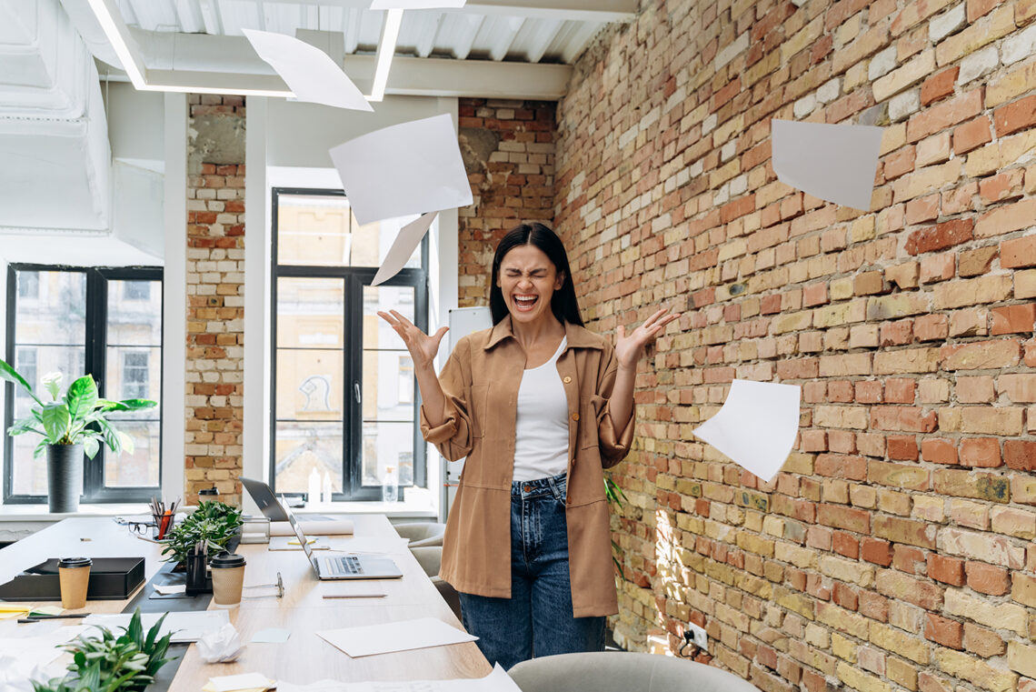 Is the Way You're Communicating Overwhelming Your Clients? – 17hats Blog